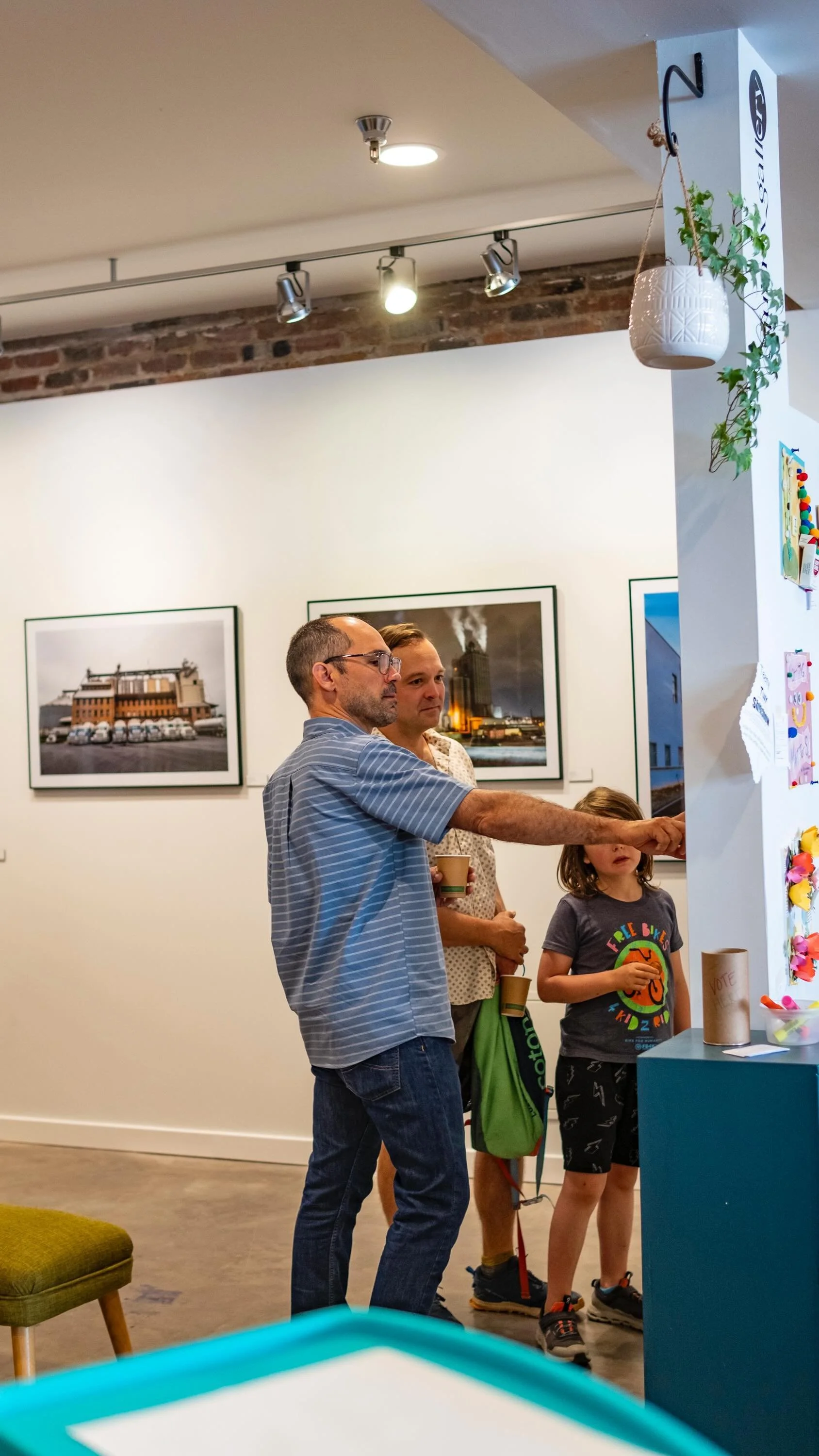 Frame Factory & Gallery