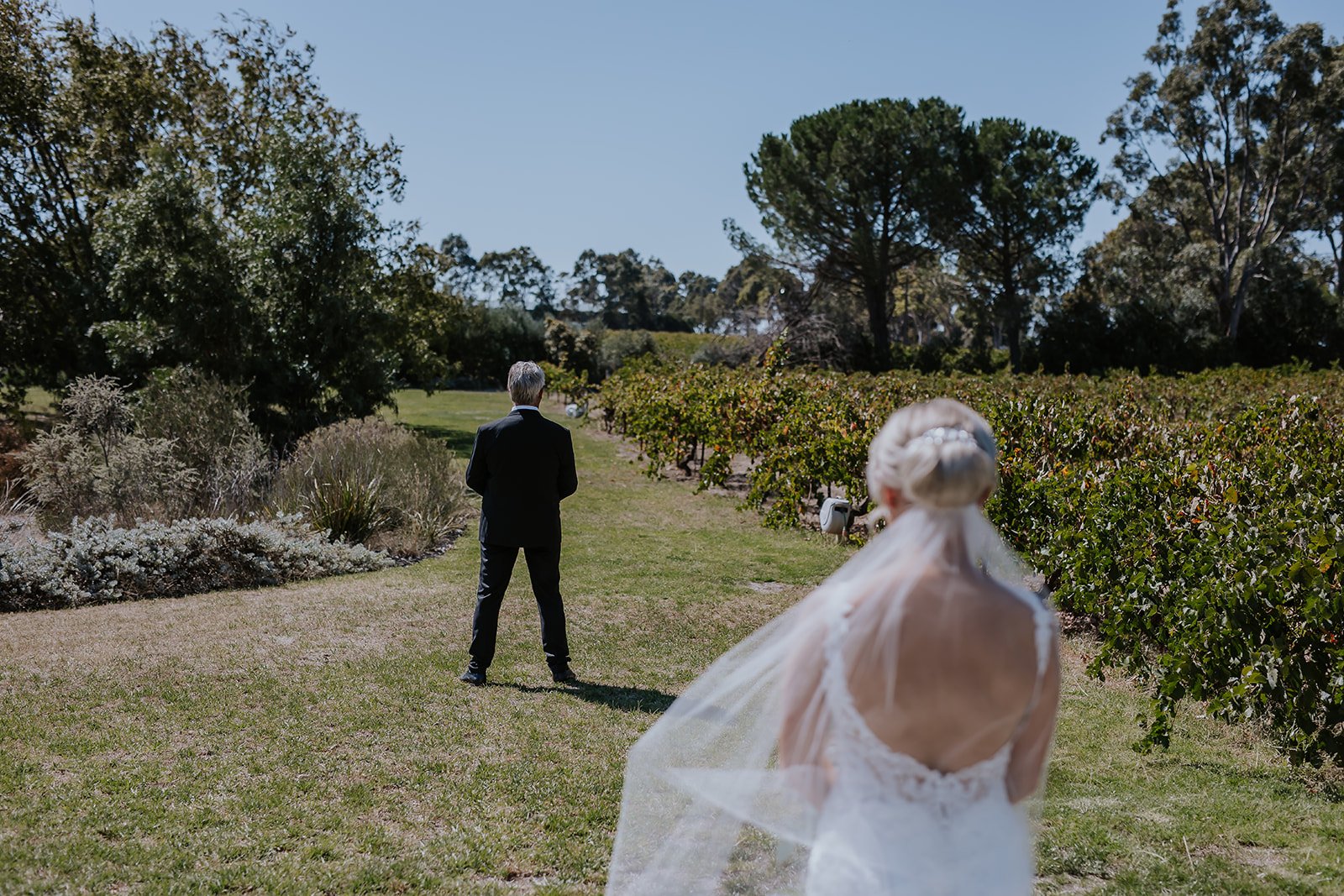 Kane & Kara — Travis & Benny