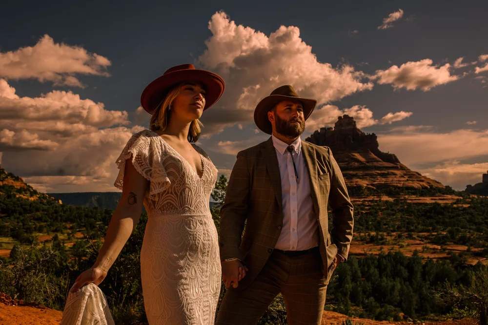 Sedona elopement photographer, specializing in adventure locations in ...