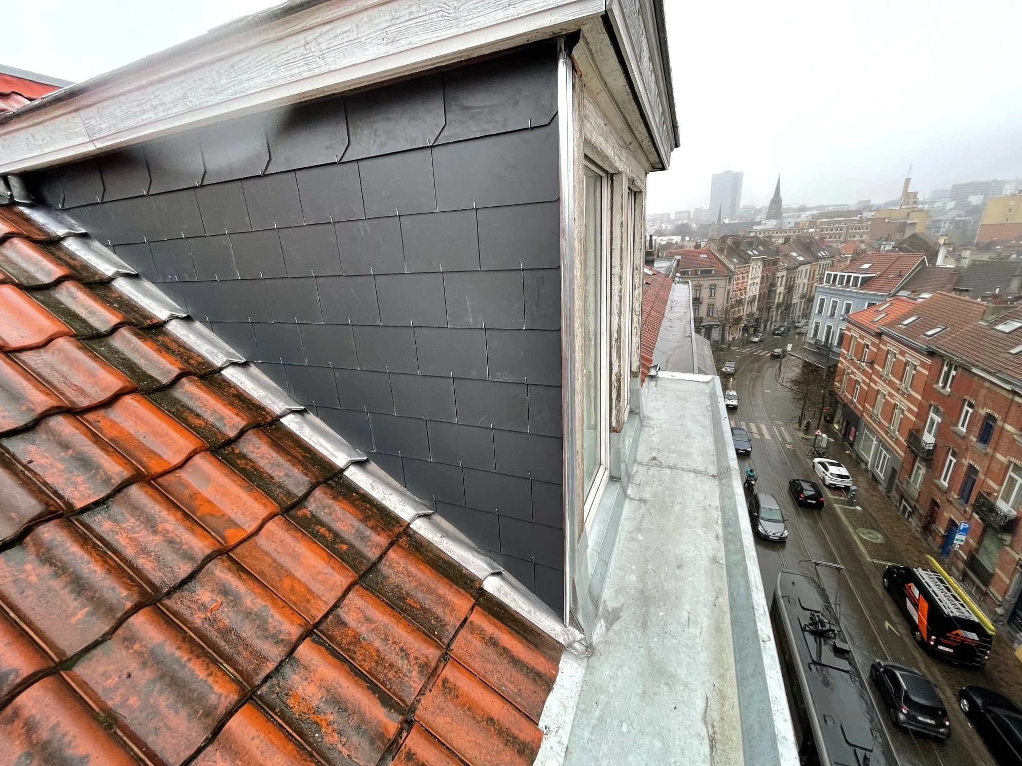 Rénovation de chéneau & lucarnes — AVA Toiture - Pose, rénovation et ...