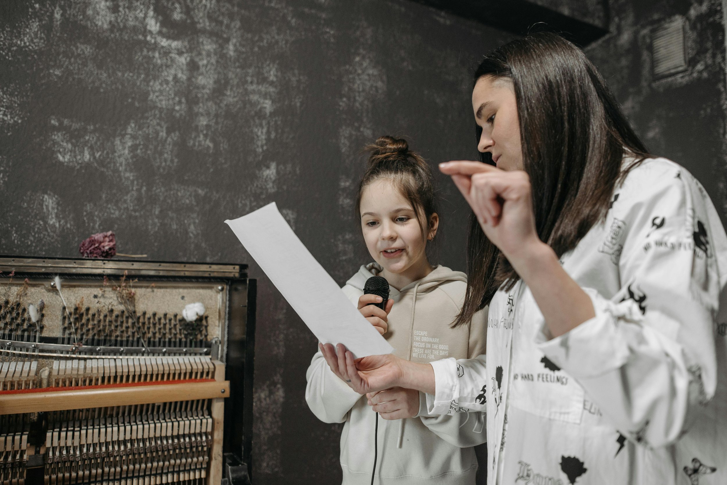Lachuné Singing lessons in Dallas - Fort Worth Voice Teacher/ Vocal Coach. Help singers sing ...