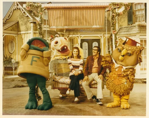 EPISODES AND SONGS — THE NEW ZOO REVUE