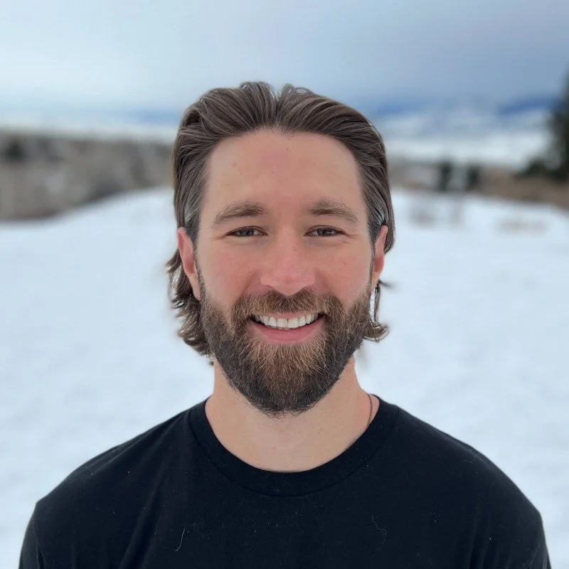 Our Team — Outsider