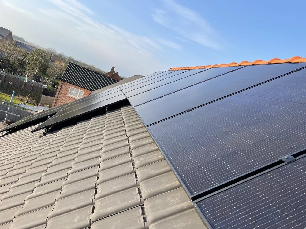 Cambridge Solar Installers | Let's Go Solar Cambridge | Solar Panels ...