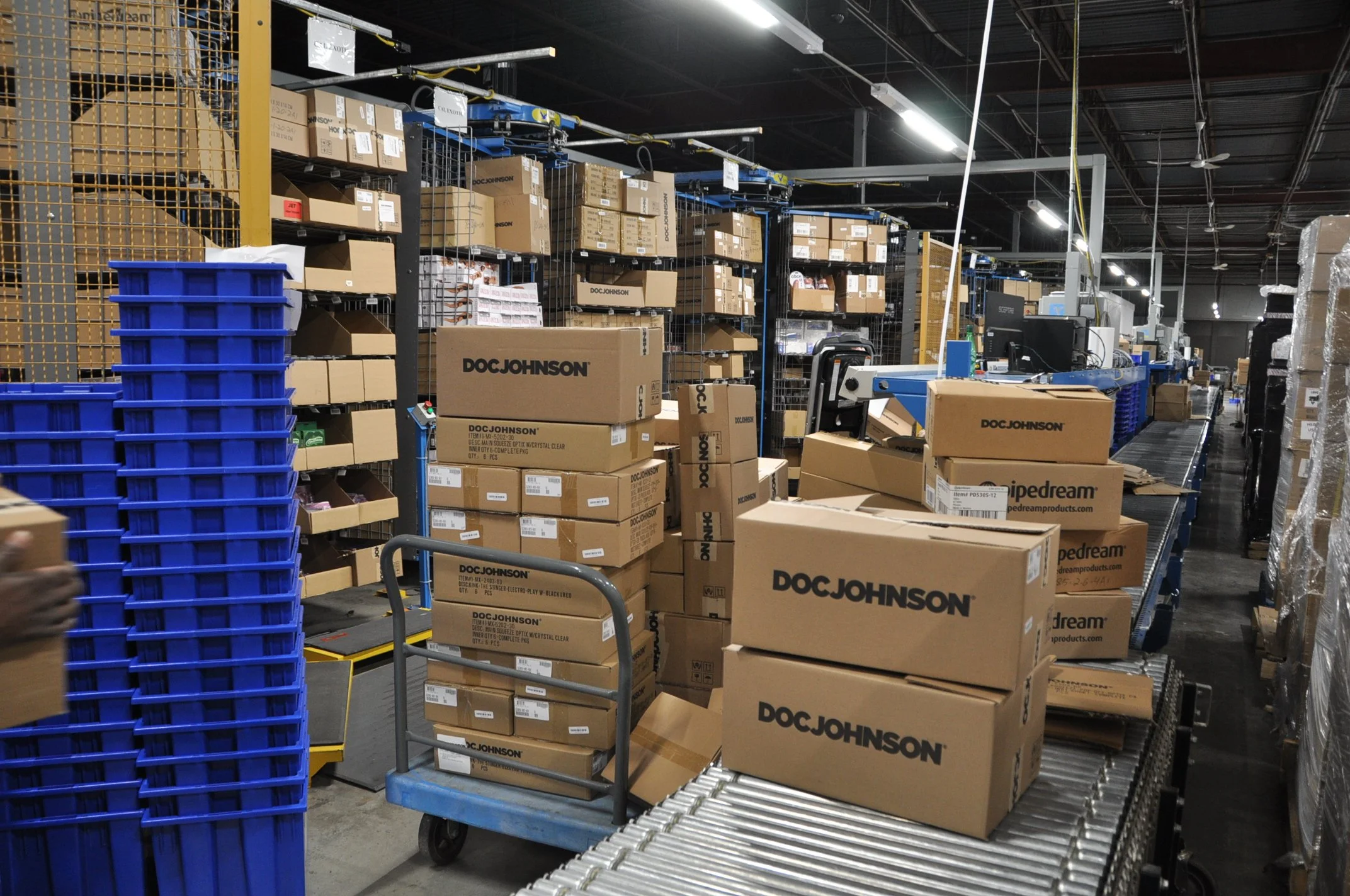 About — Metro Distributors