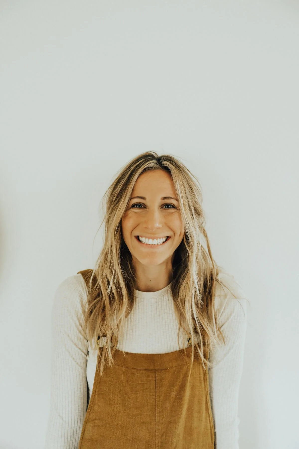 The Expert — ANNA VATUONE | Personal Brand Strategist | Personal Brand ...