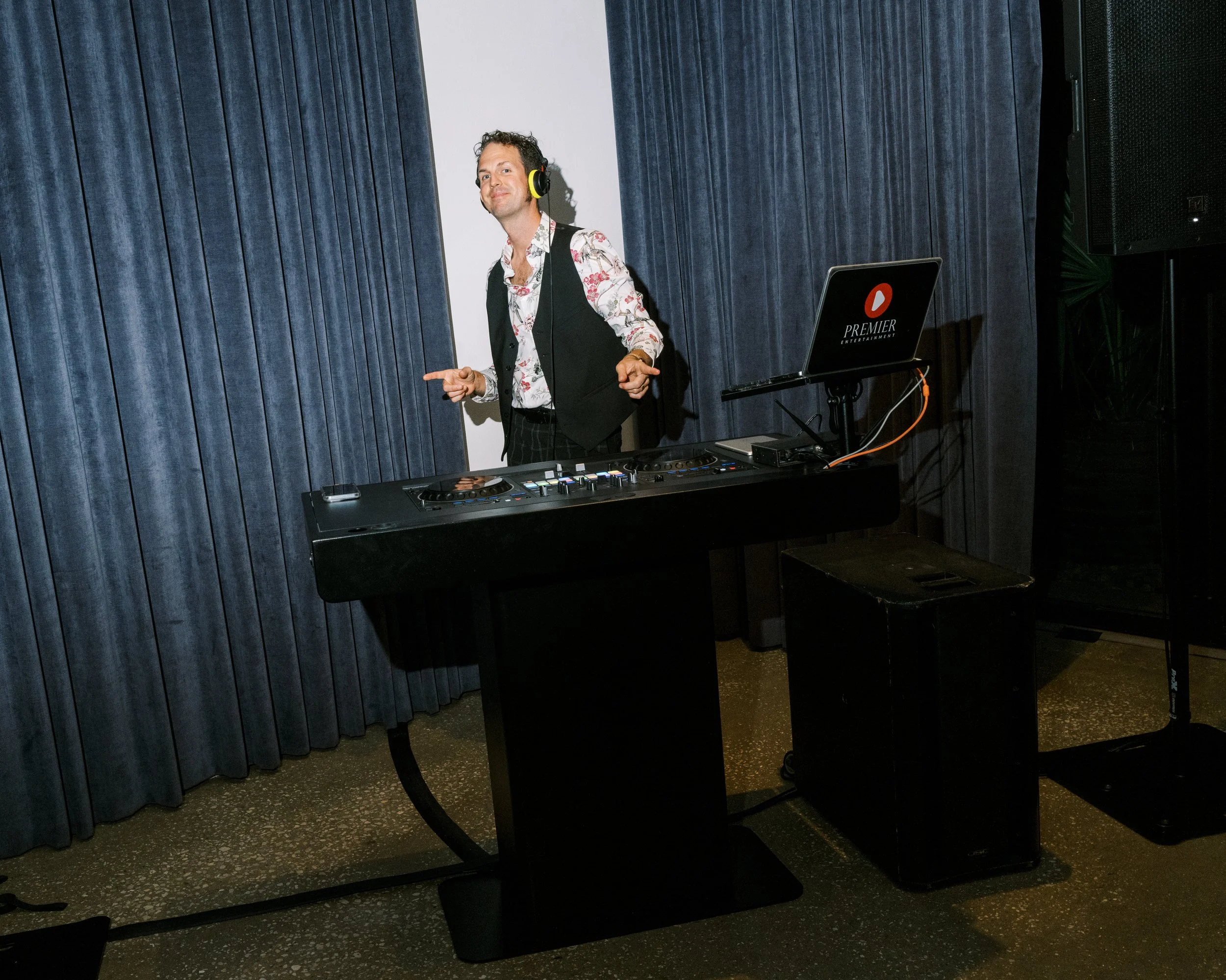 DJ David ATX EPK • Premier Entertainment - Professional Corporate ...