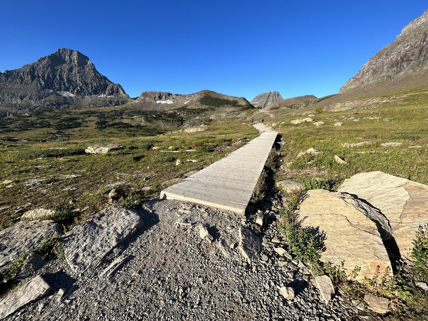 Hiking the Hidden Lake Trail in Glacier National Park — noahawaii