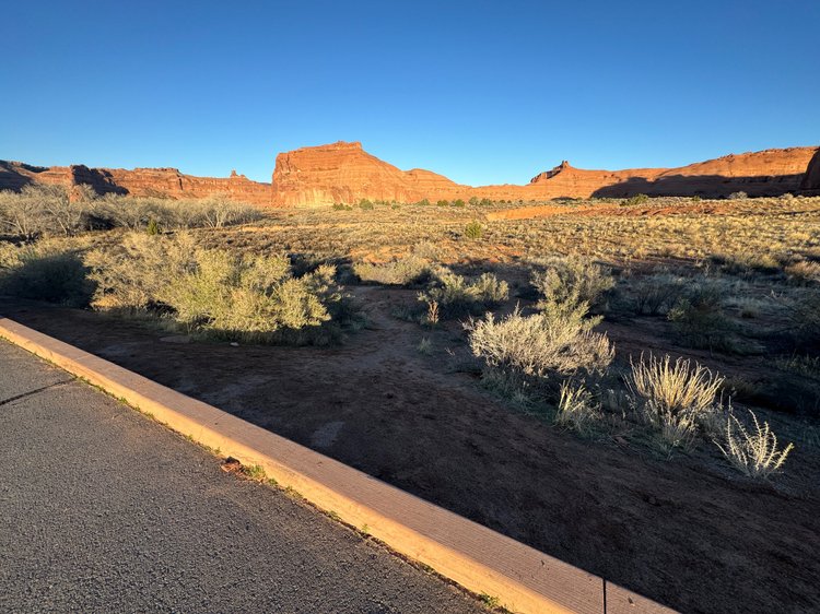 Hiking the Ring Arch Trail in Arches National Park — noahawaii