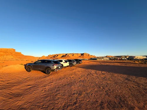 Hiking the Big Lake Sand Cave Trail (Shell Gas Station Cave) in Page ...