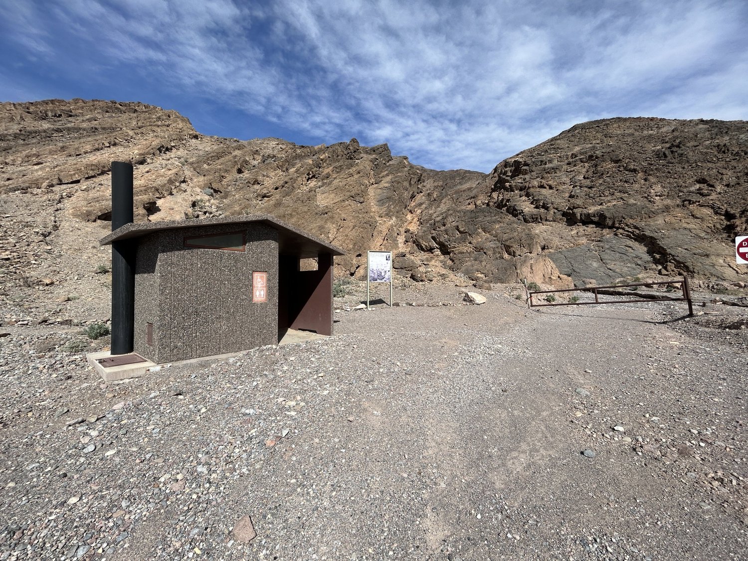 Hiking the Titus Canyon Narrows Trail in Death Valley National Park ...