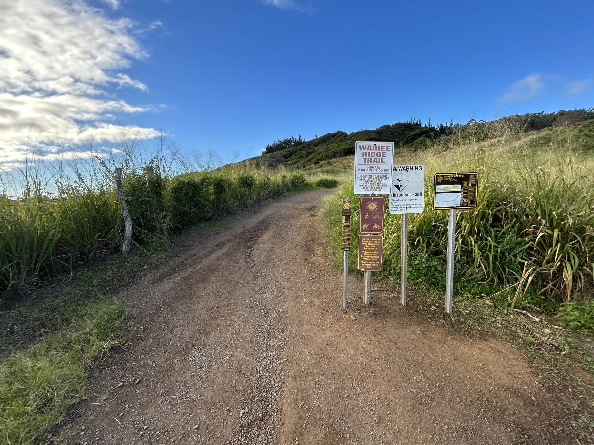 Hiking the Waiheʻe Ridge Trail on Maui, Hawaiʻi — noahawaii