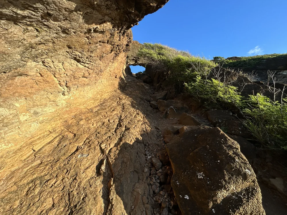 Hiking the Koko Crater Arch Trail on Oʻahu, Hawaiʻi — noahawaii