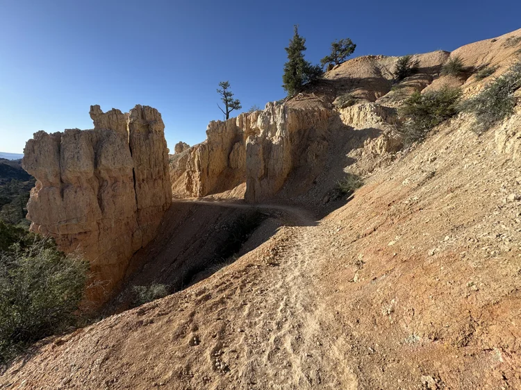 Hiking the Fairyland Loop Trail in Bryce Canyon National Park — noahawaii