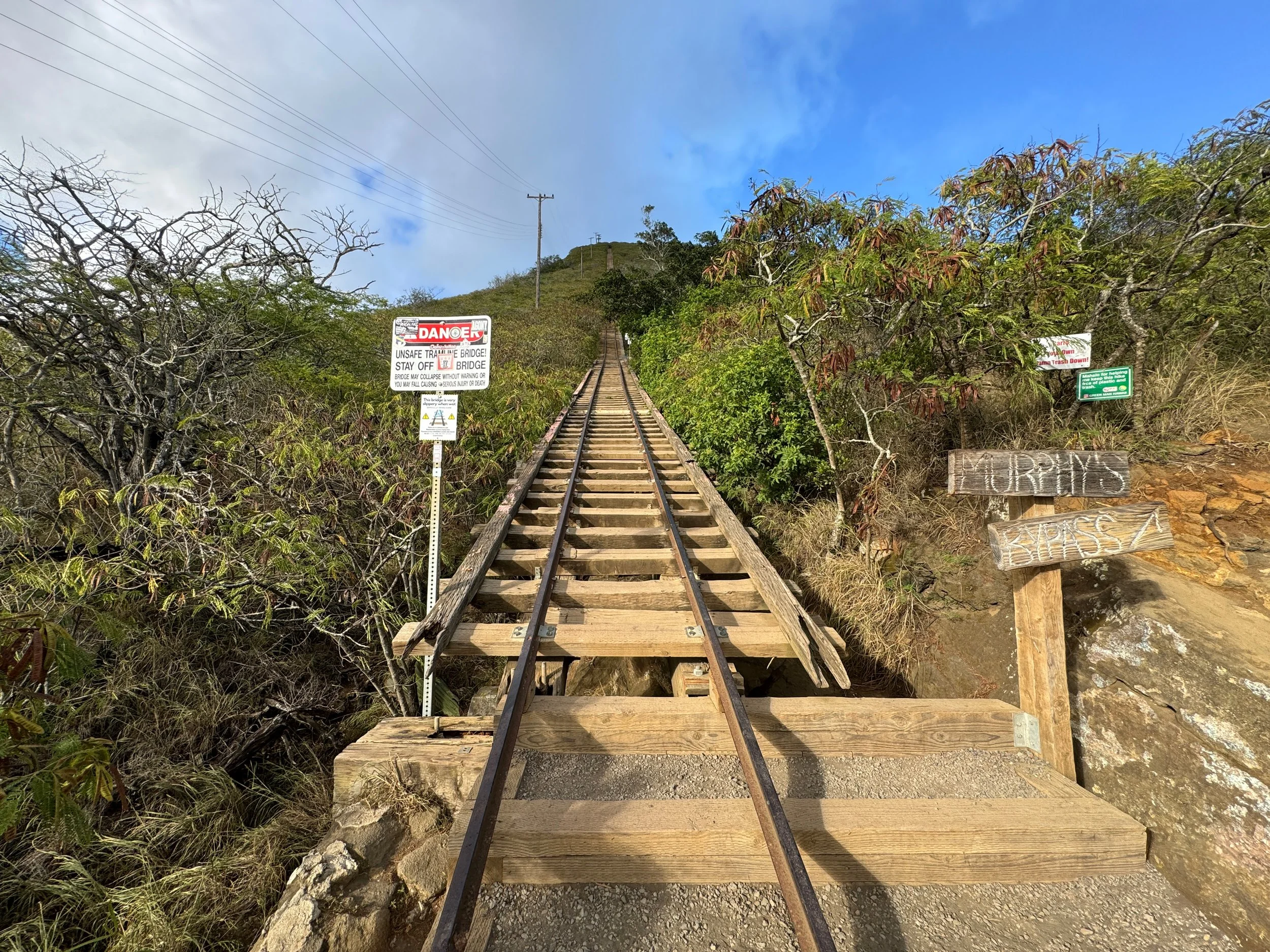 Hiking the Koko Crater Stairs on Oʻahu, Hawaiʻi — noahawaii