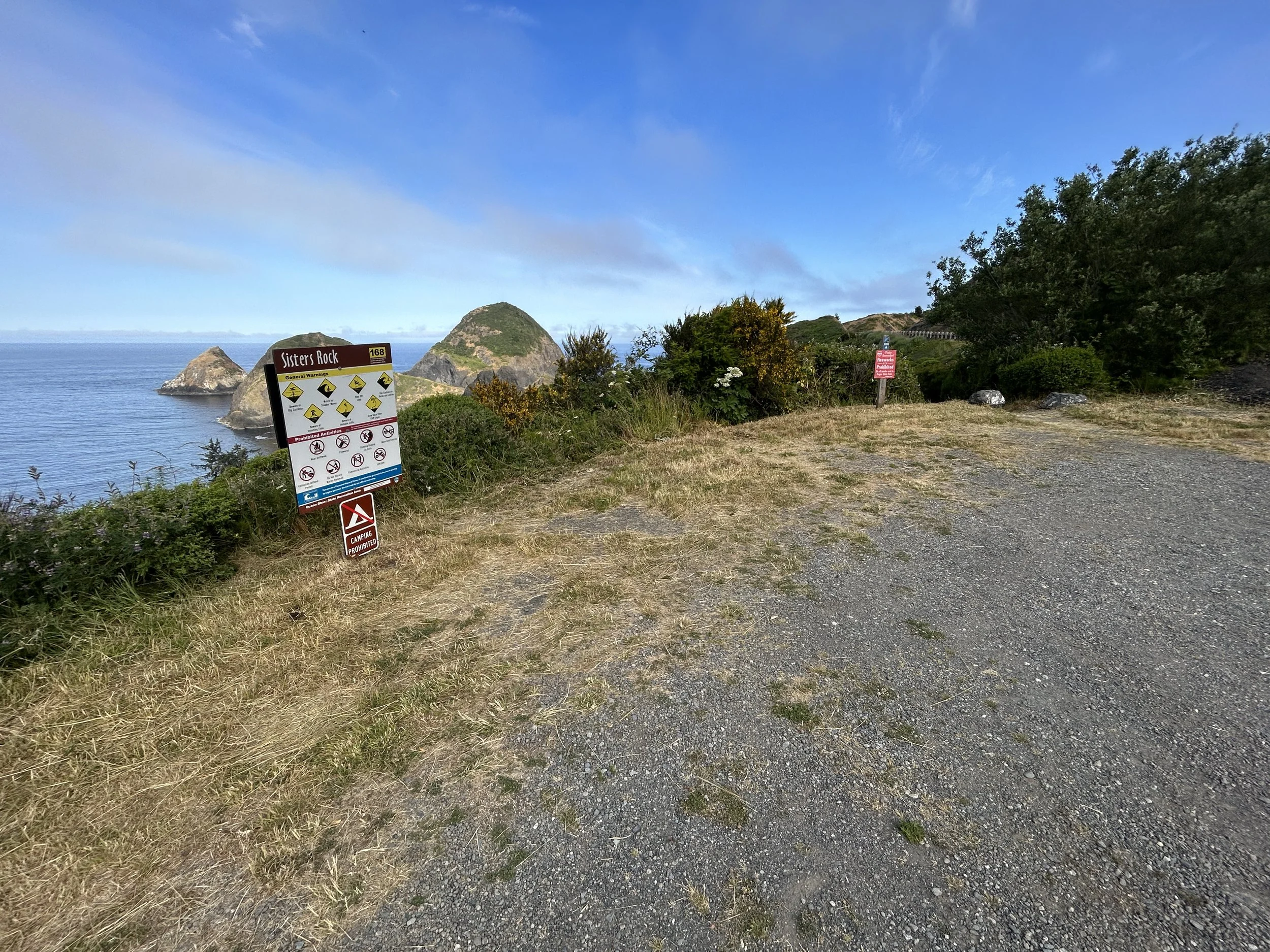 Hiking the Sisters Rock Trail on the Oregon Coast — noahawaii