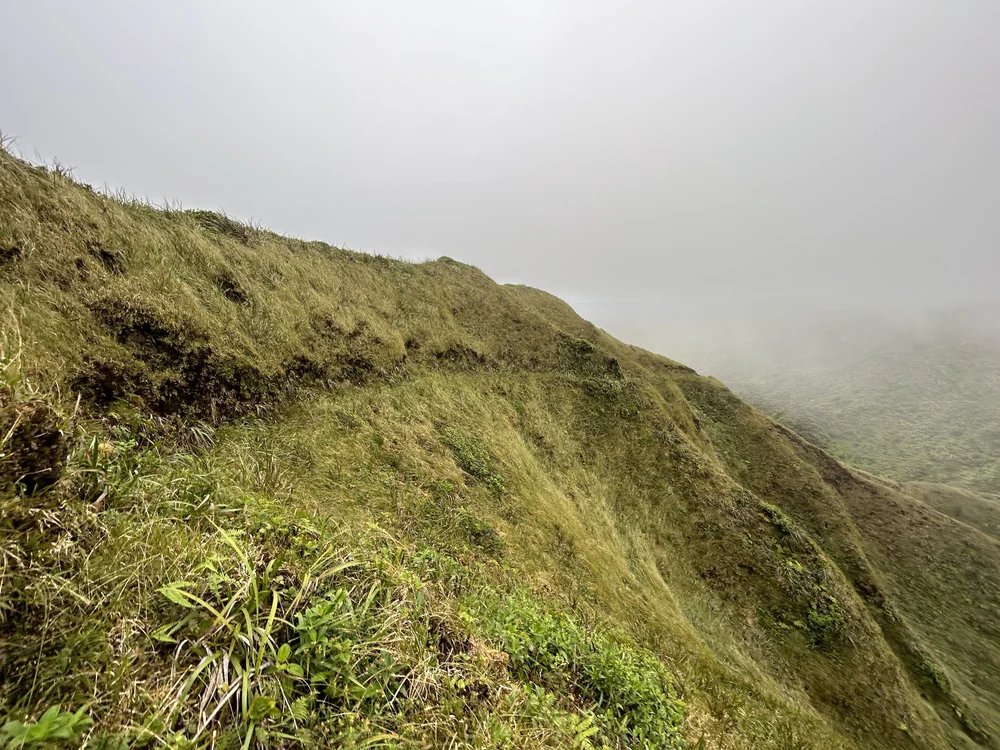 Hiking the Kīpapa Ridge Trail on Oʻahu, Hawaiʻi — noahawaii