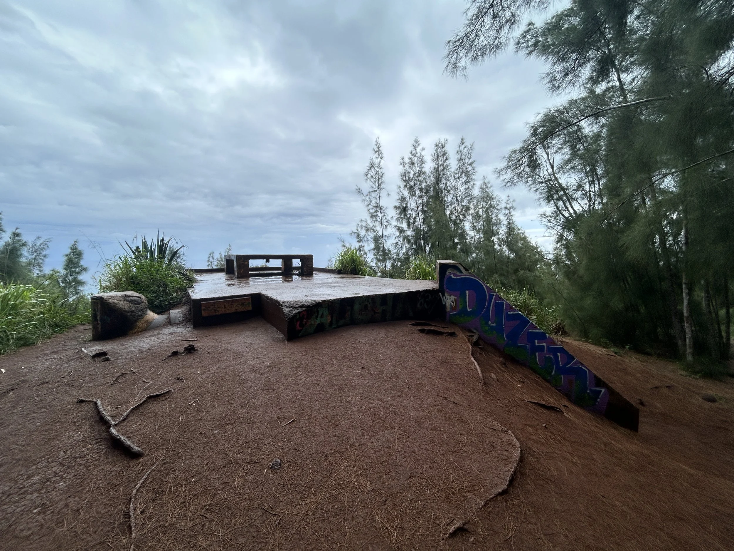 Hiking the ʻEhukai Pillbox Trail on Oʻahu — noahawaii