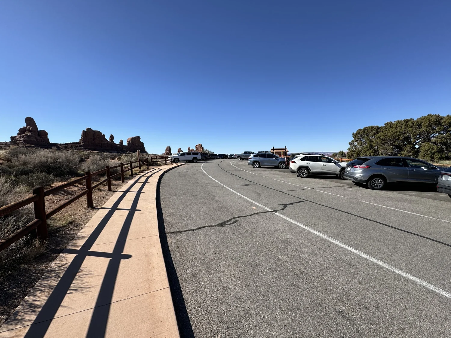 Hiking the Windows Loop Trail in Arches National Park — noahawaii