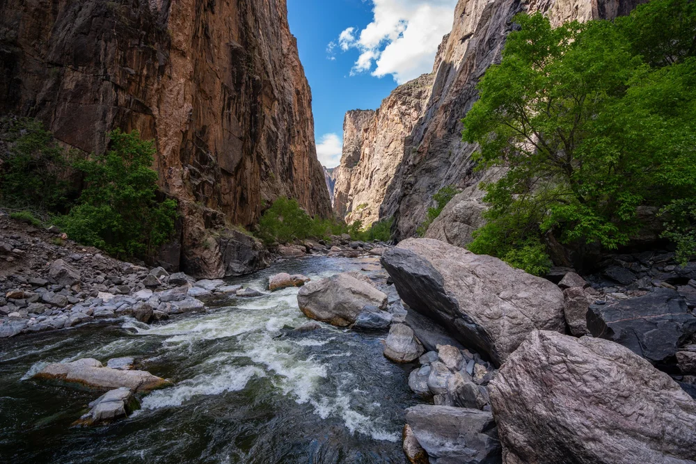 Hiking the Long Draw Trail in Black Canyon of the Gunnison National ...