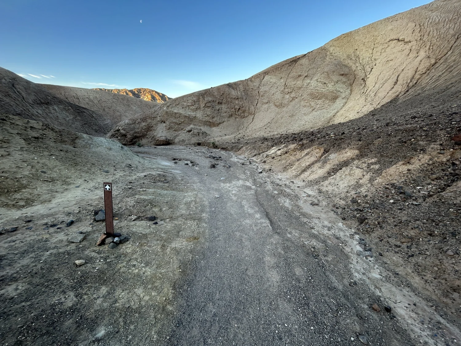 Hiking the Golden Canyon-Gower Gulch Loop Trail via Zabriskie Point in ...