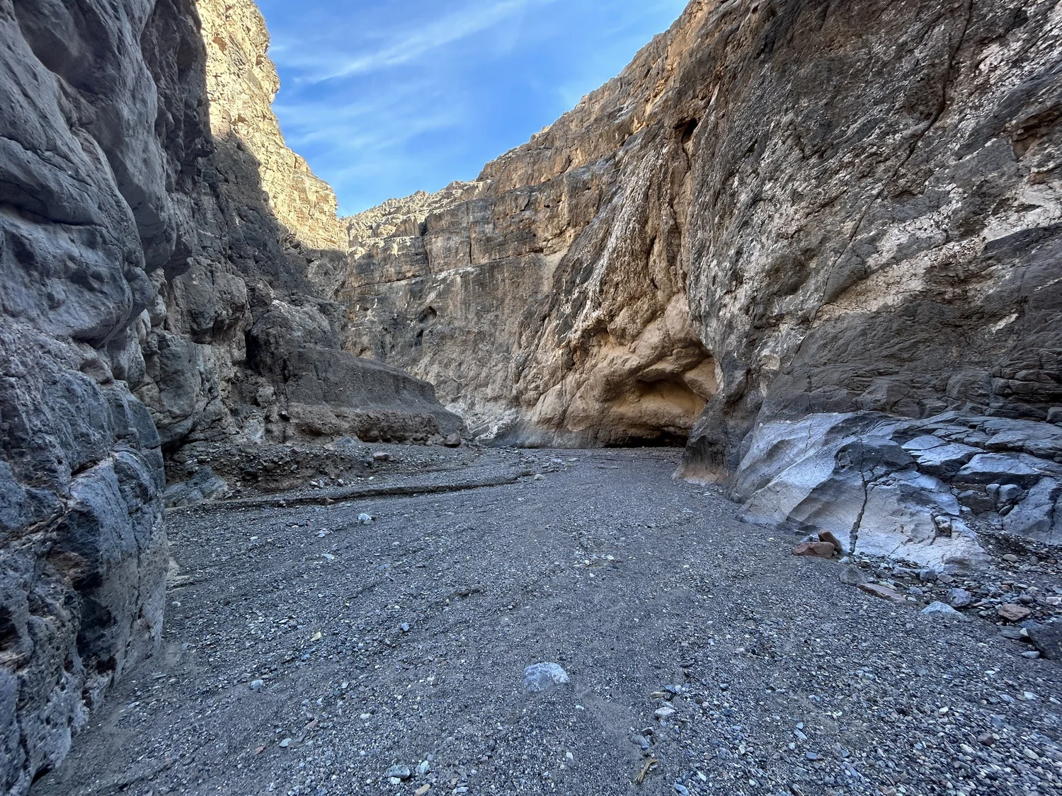 Hiking the Titus Canyon Narrows Trail in Death Valley National Park ...