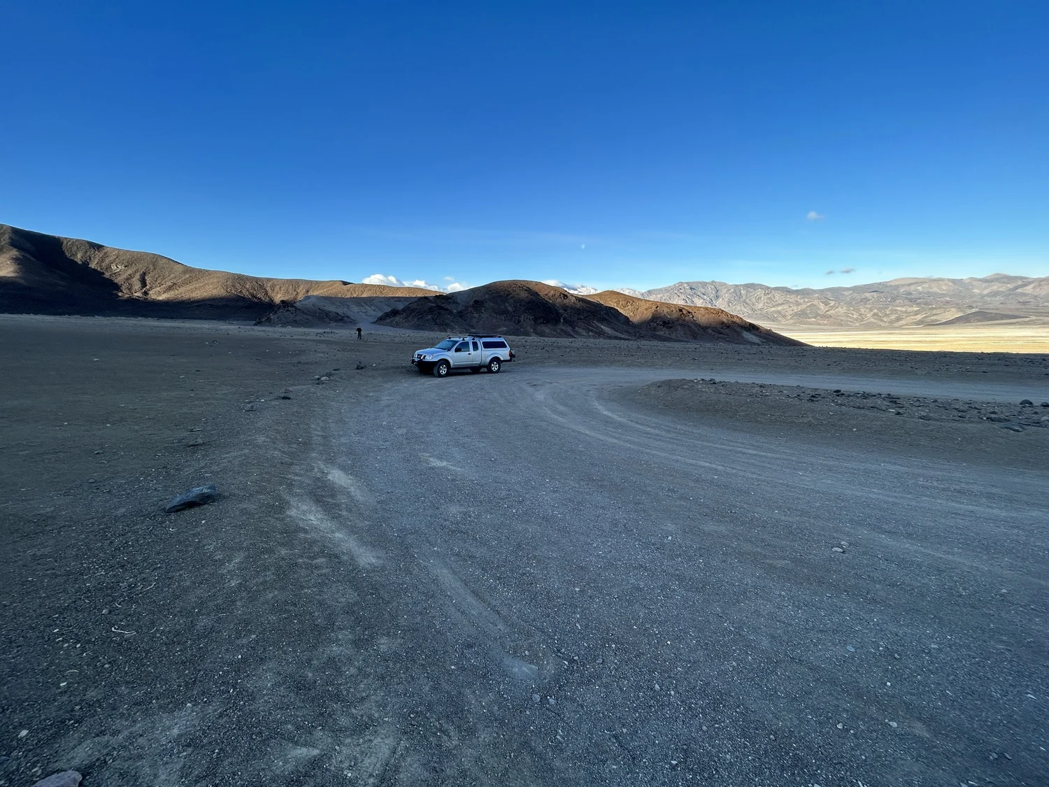Hiking the Desolation Canyon Trail in Death Valley National Park ...
