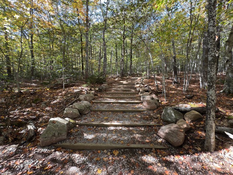 Hiking the Bubbles Trail in Acadia National Park — noahawaii