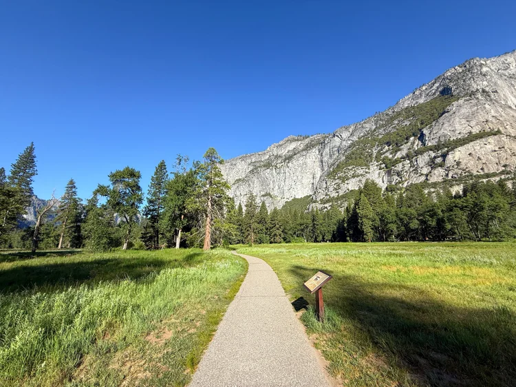 Hiking the Cook’s Meadow Loop Trail in Yosemite National Park — noahawaii