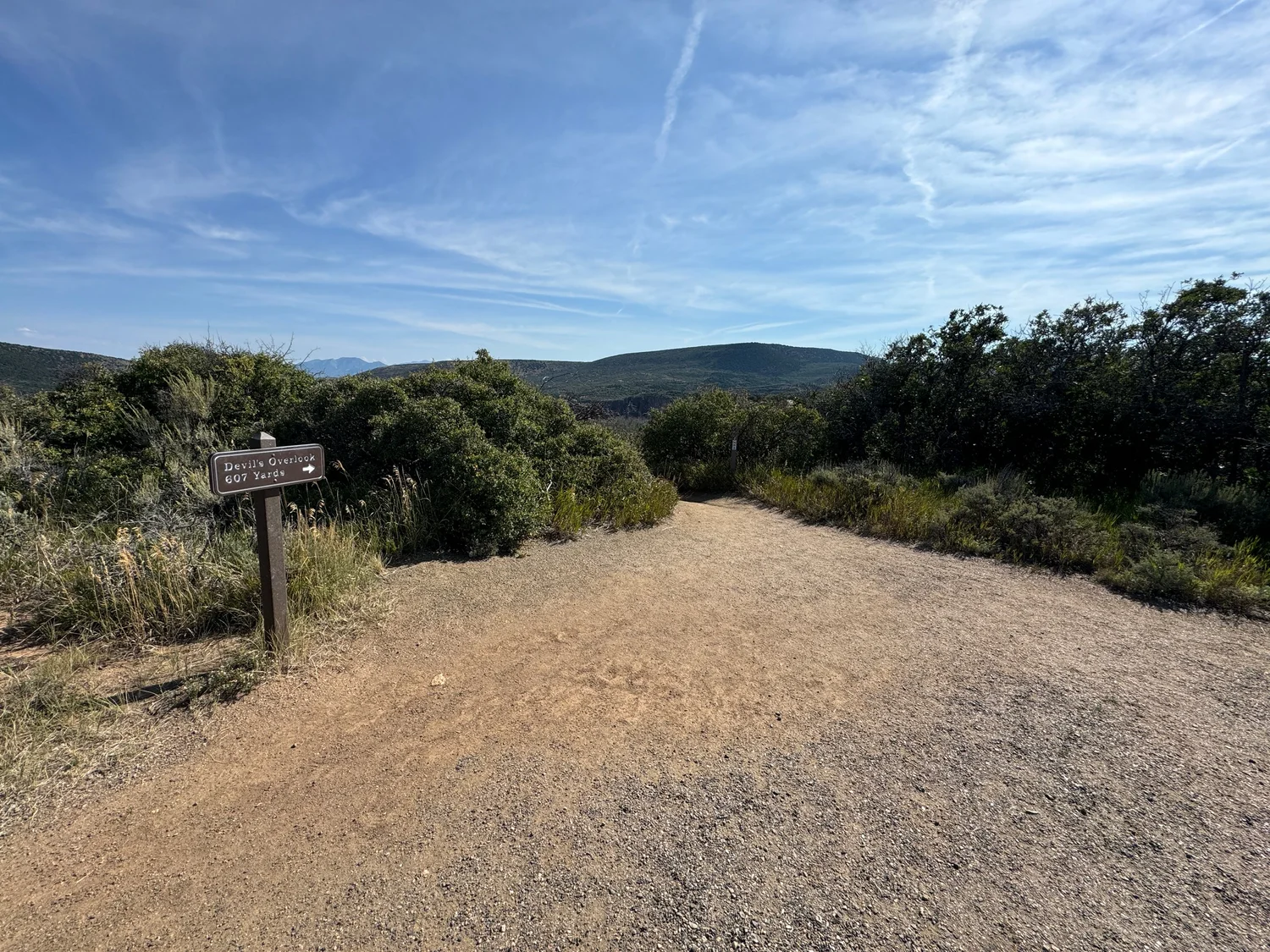 Hiking the Devil’s Lookout Trail in Black Canyon of the Gunnison ...
