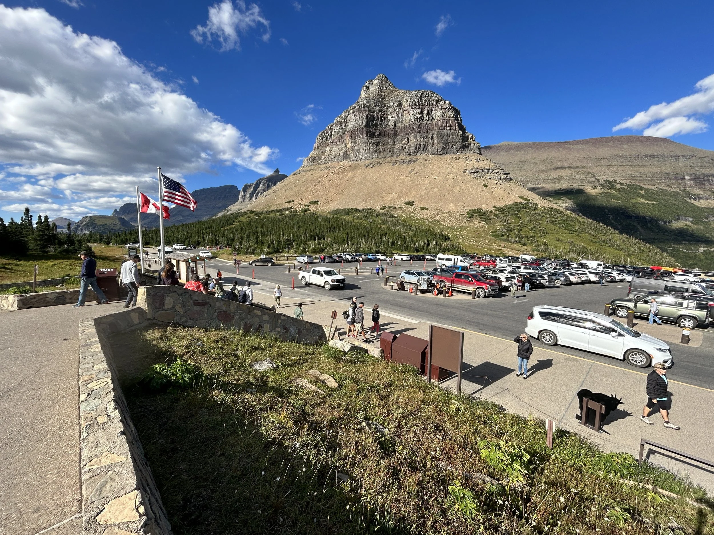 Hiking the Hidden Lake Trail in Glacier National Park — noahawaii