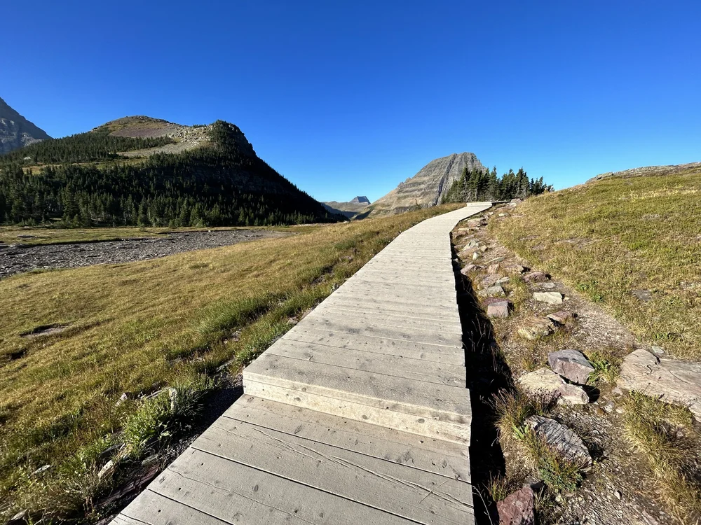 Hiking the Hidden Lake Trail in Glacier National Park — noahawaii