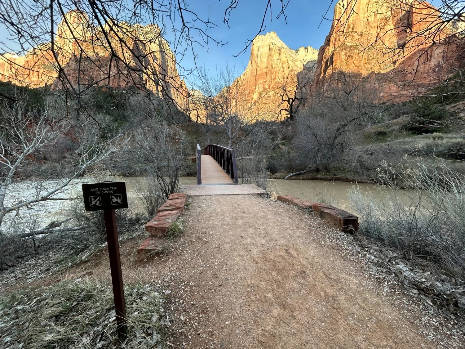 Hiking the Sand Bench Trail in Zion National Park — noahawaii