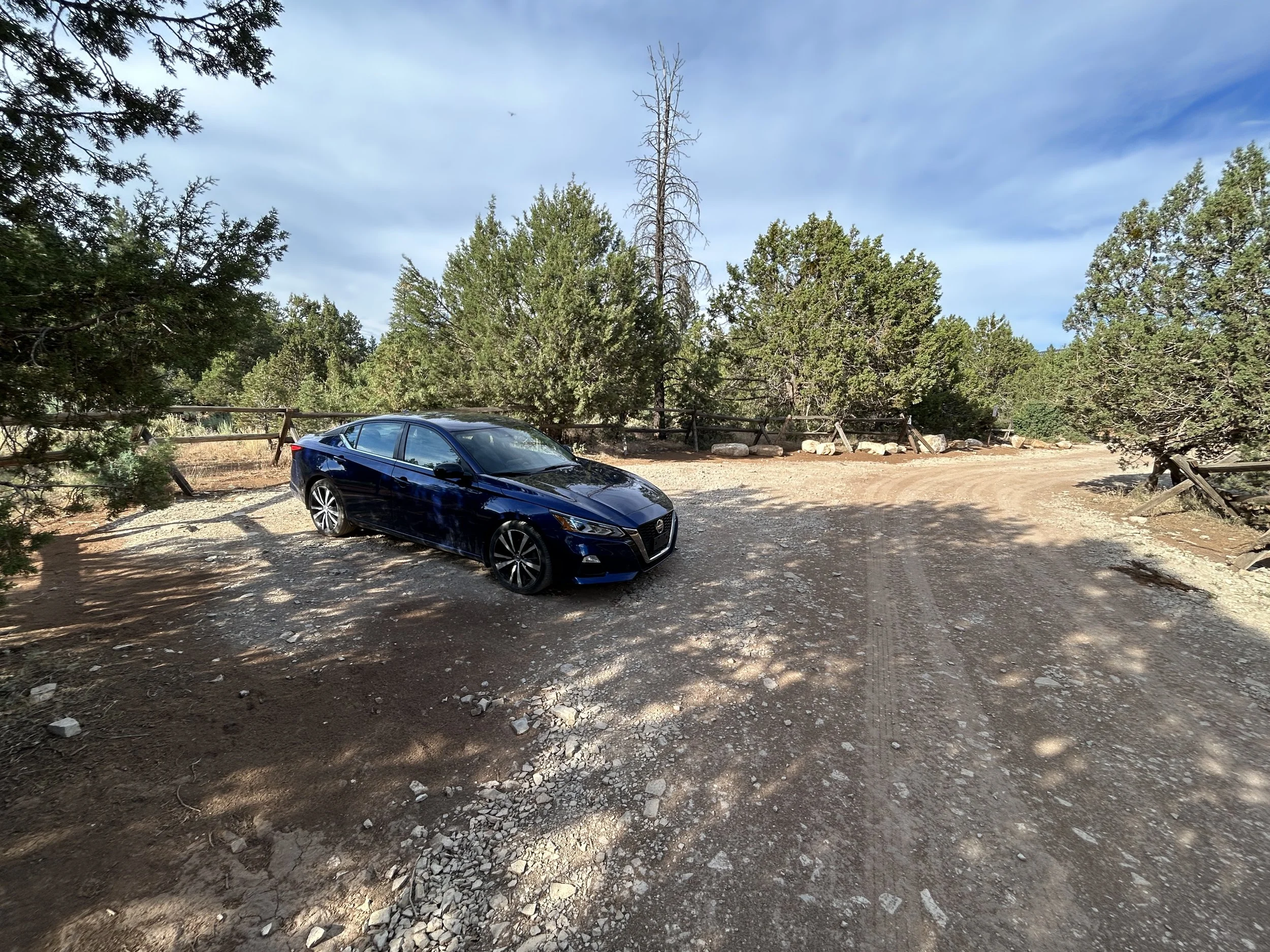 Hiking the East Mesa Trail to Observation Point in Zion National Park ...