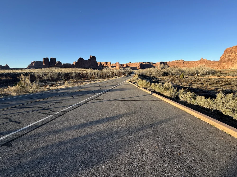 Hiking the Ring Arch Trail in Arches National Park — noahawaii