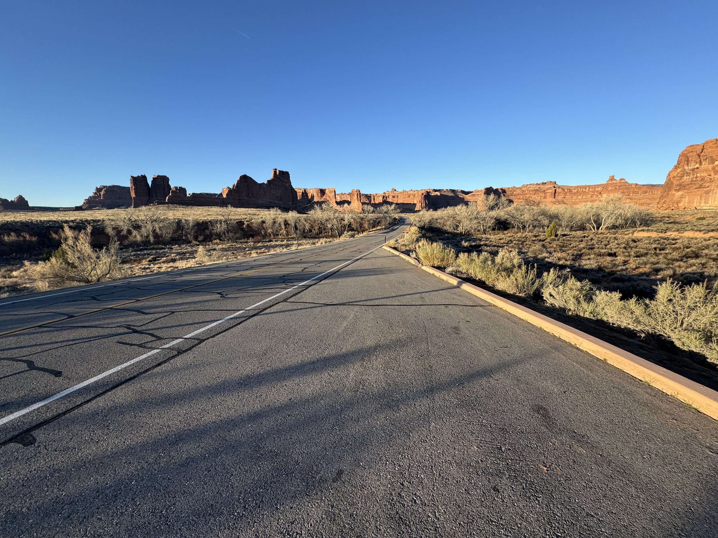 Hiking the Ring Arch Trail in Arches National Park — noahawaii