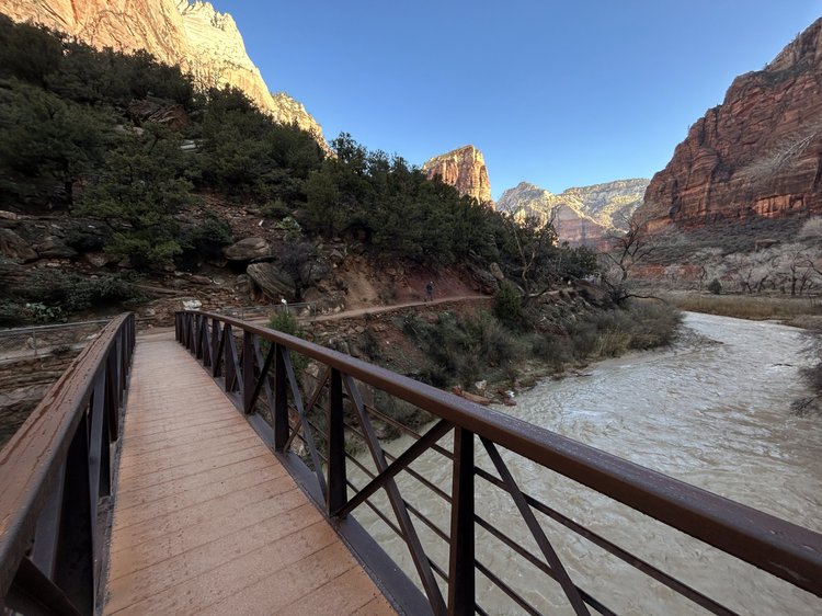 Hiking the Angels Landing Trail in Zion National Park — noahawaii
