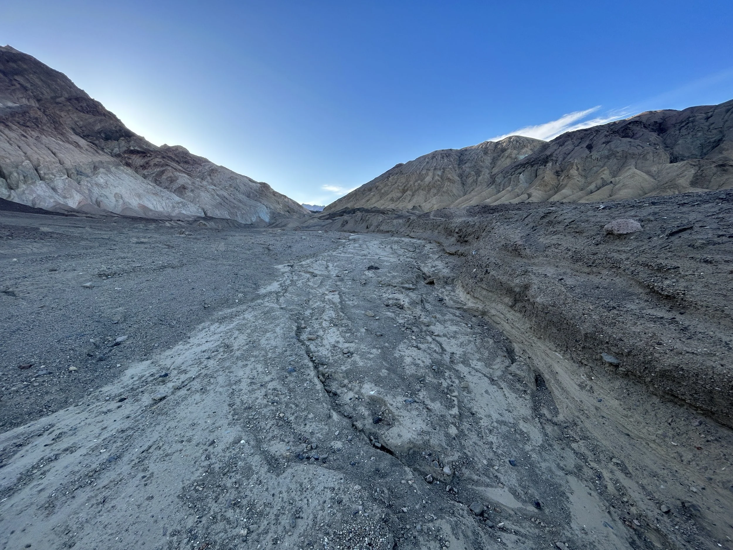 Hiking the Desolation Canyon Trail in Death Valley National Park ...