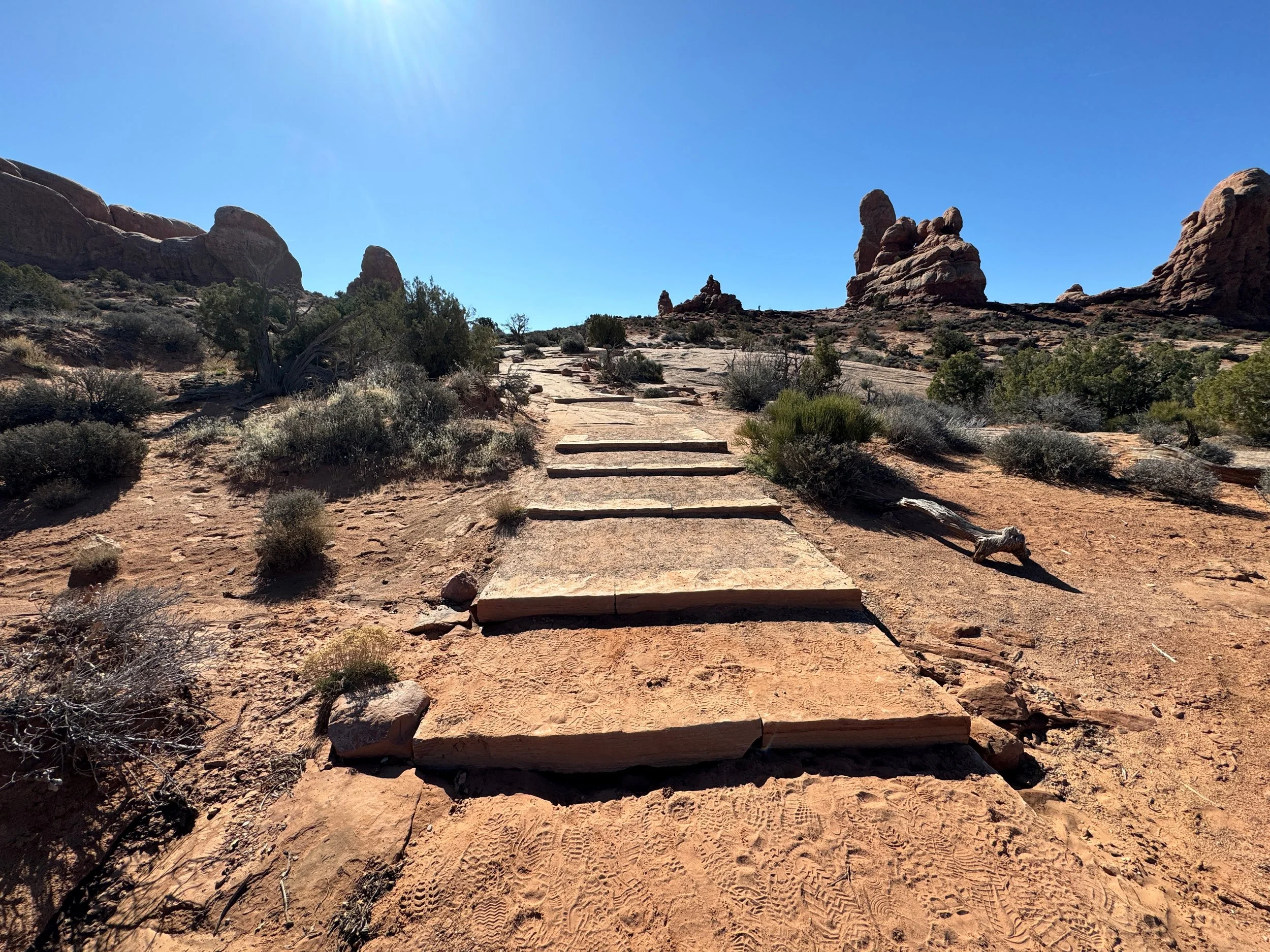 Hiking the Windows Loop Trail in Arches National Park — noahawaii