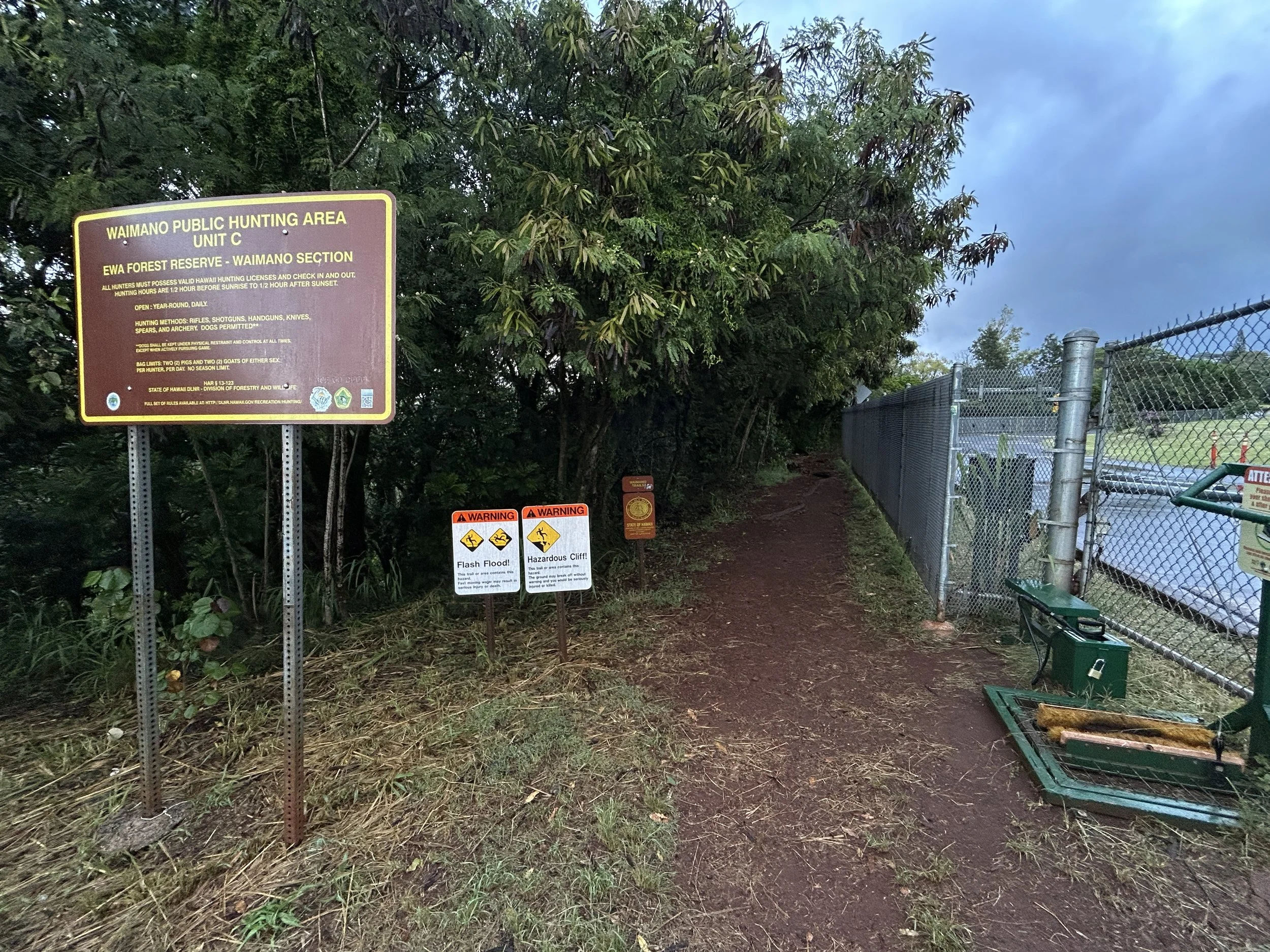 Hiking the Waimano Ridge Trail on Oʻahu — noahawaii