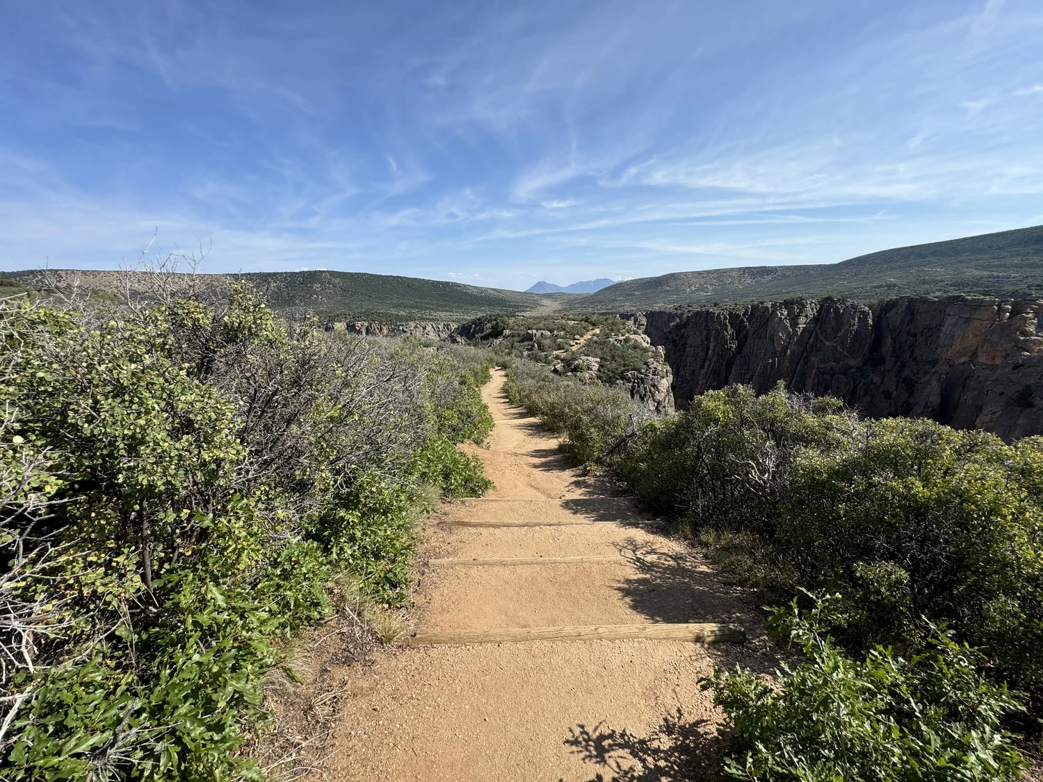 Hiking the Devil’s Lookout Trail in Black Canyon of the Gunnison ...