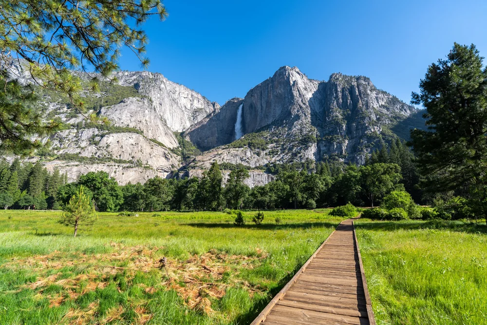 Hiking the Cook’s Meadow Loop Trail in Yosemite National Park — noahawaii