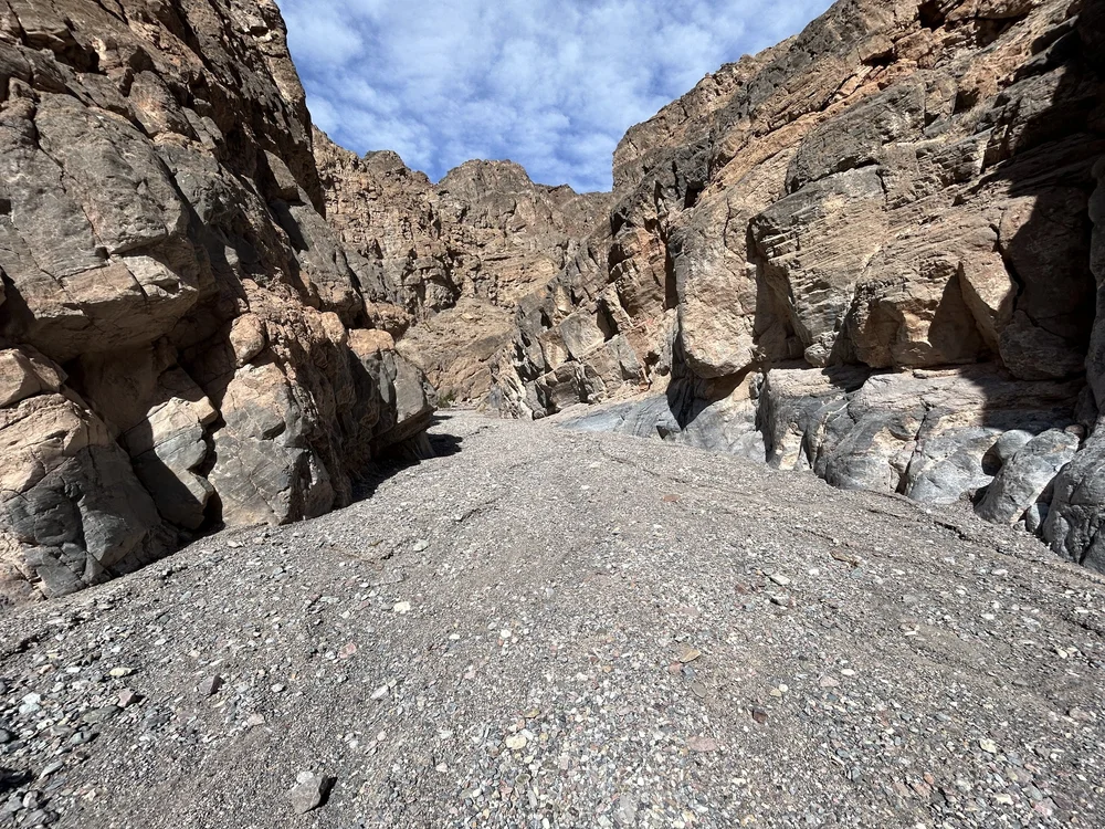 Hiking the Titus Canyon Narrows Trail in Death Valley National Park ...
