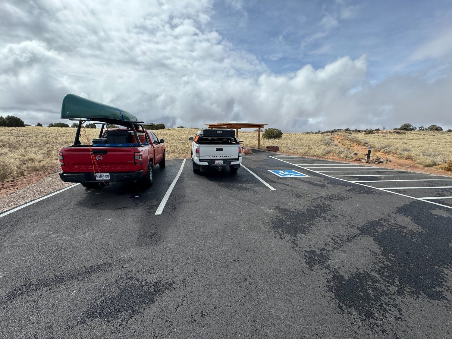Hiking the Murphy Point Trail in Canyonlands National Park — noahawaii