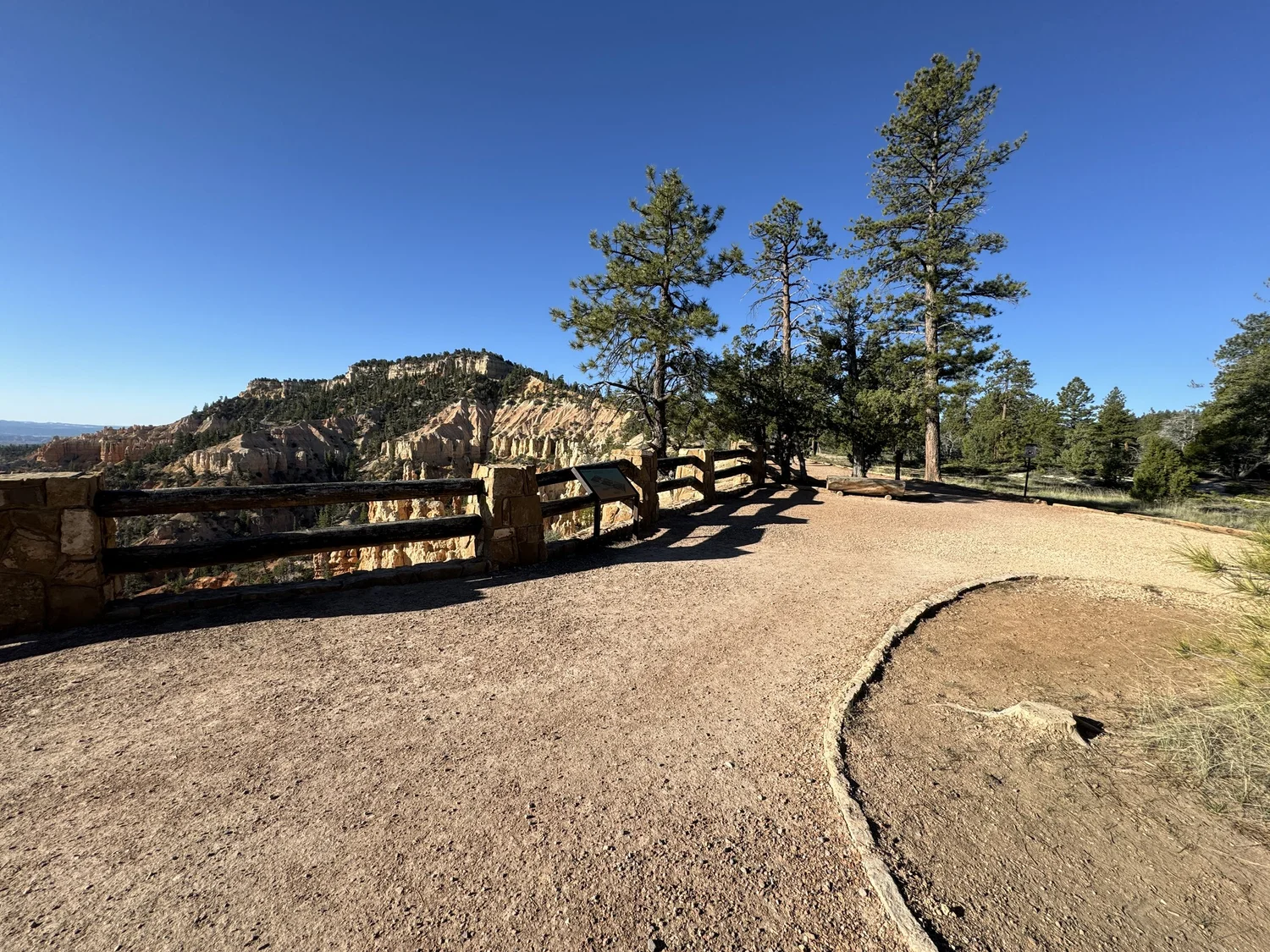 Hiking the Rim Trail in Bryce Canyon National Park — noahawaii
