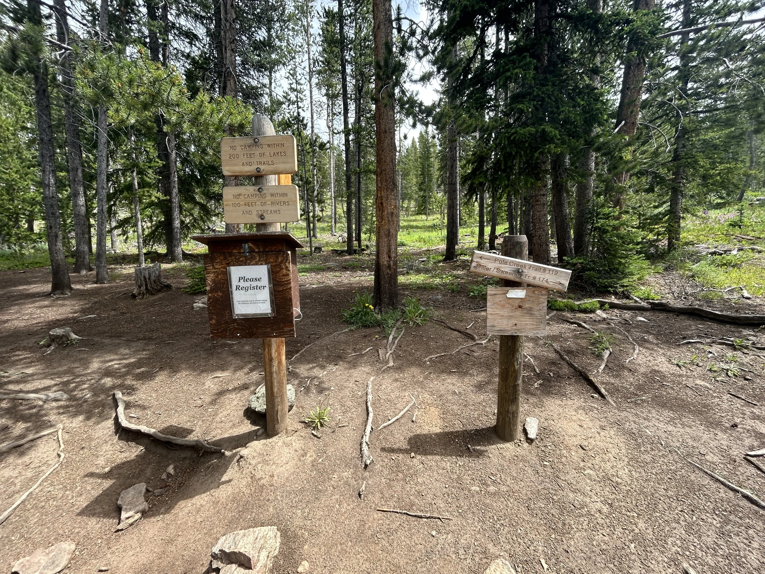 Hiking the Sacred Rim Trail in Pinedale, Wyoming — noahawaii