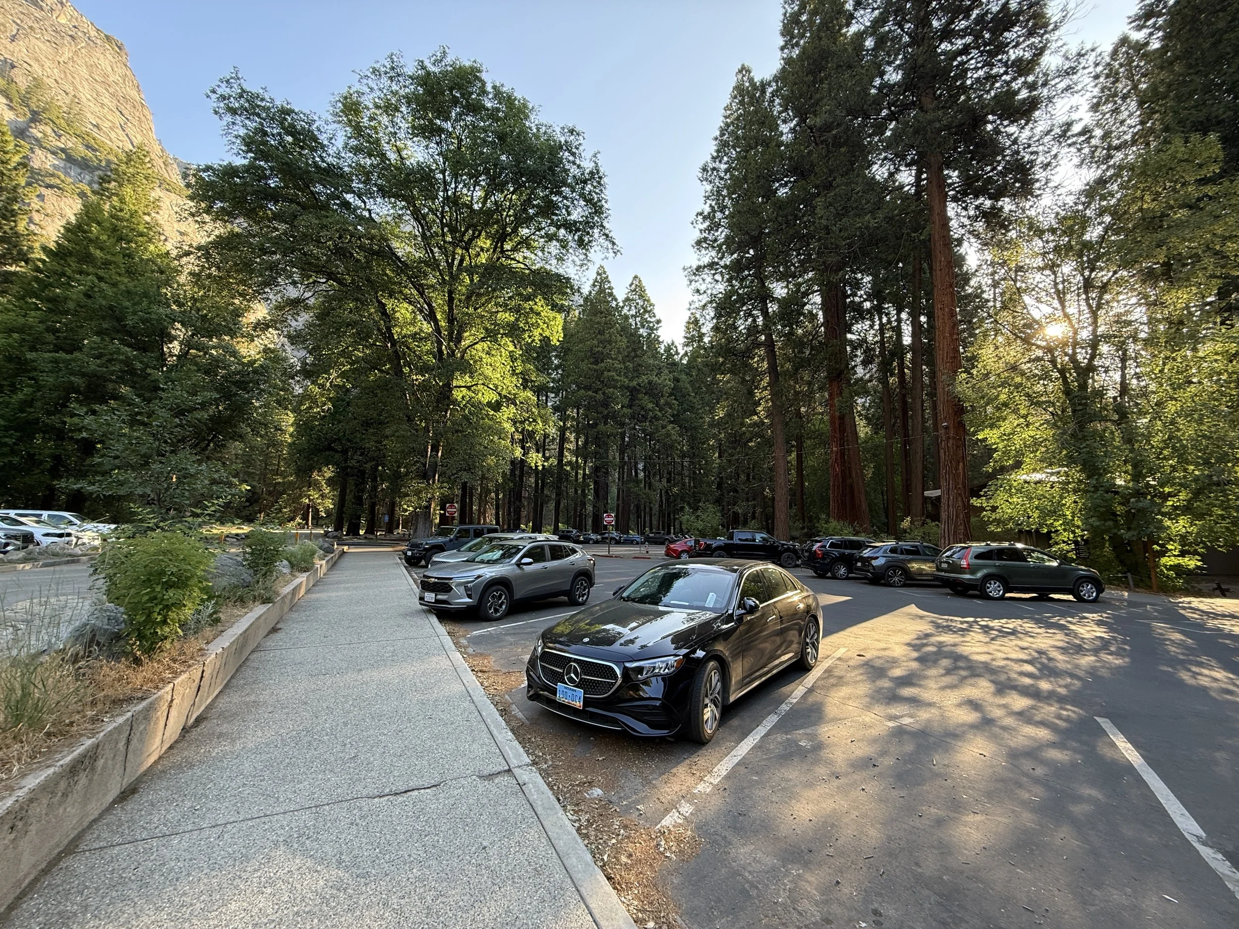 Hiking the Yosemite Valley Loop Trail in Yosemite National Park — noahawaii