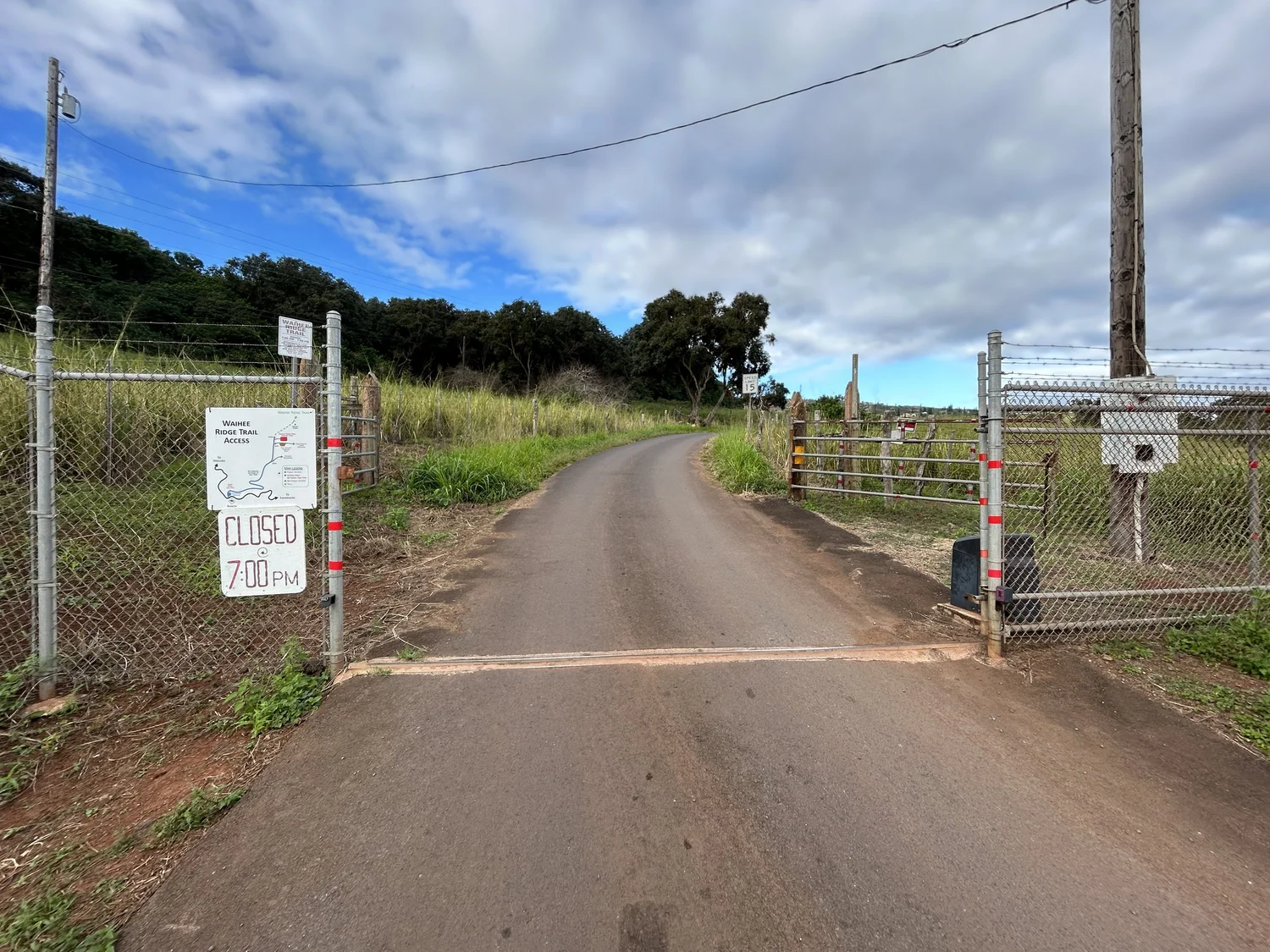 Hiking the Waiheʻe Ridge Trail on Maui, Hawaiʻi — noahawaii