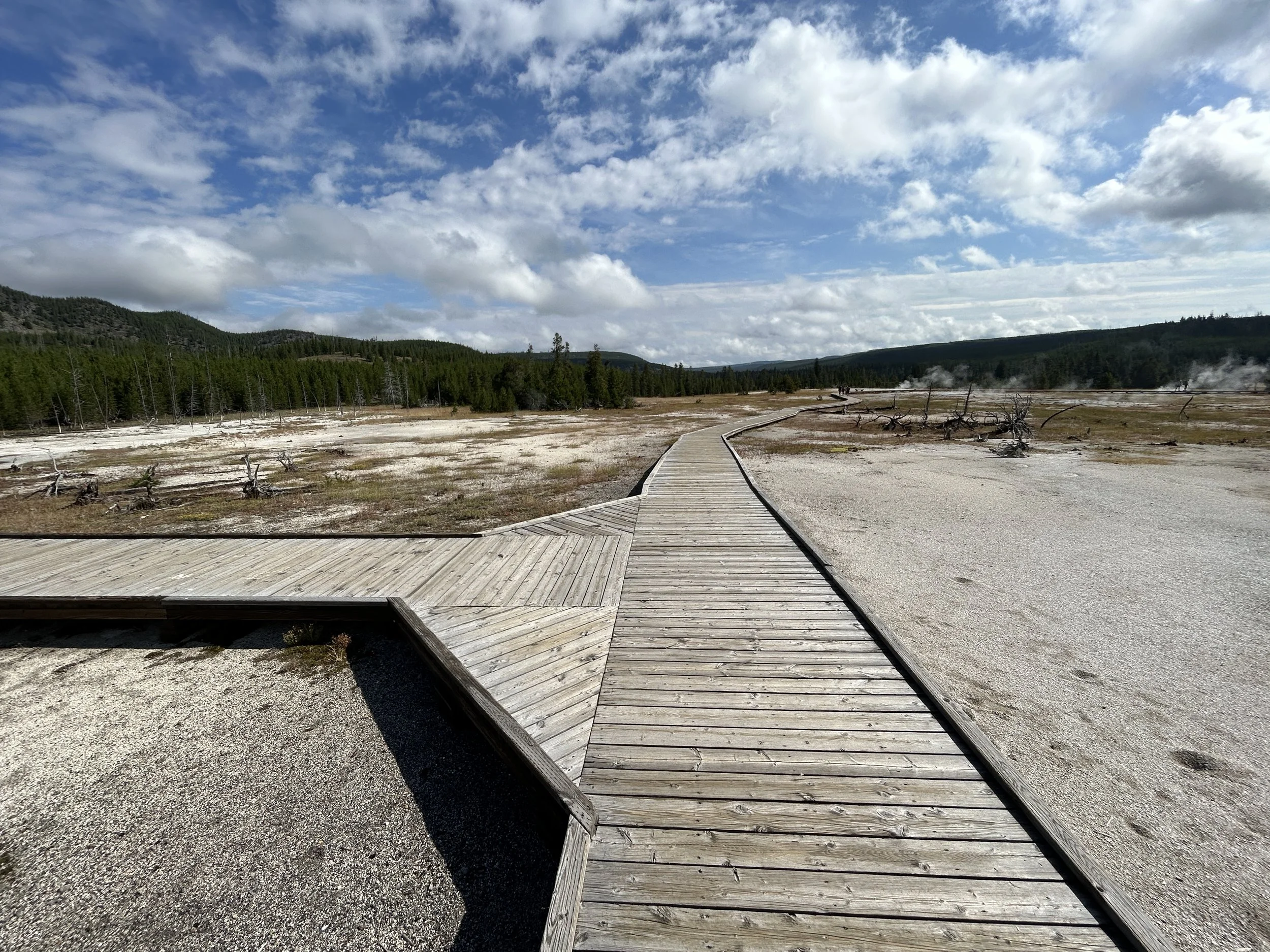 Hiking the Mystic Falls Trail (Little Firehole Loop) in Yellowstone ...