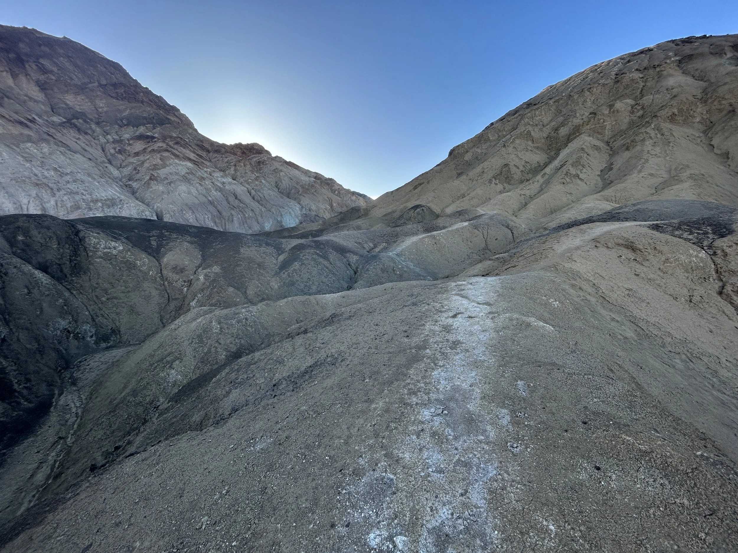 Hiking the Desolation Canyon Trail in Death Valley National Park ...